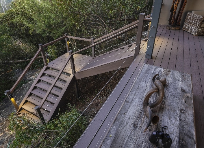 Railing for Composite Decks | Rails for Outdoor & Indoor Decking